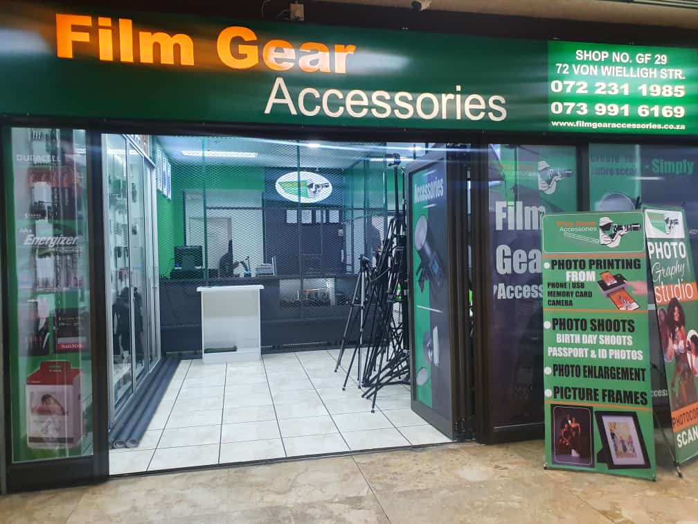 Film Gear Accessories – Digital Cameras, Lenses & Accessories.